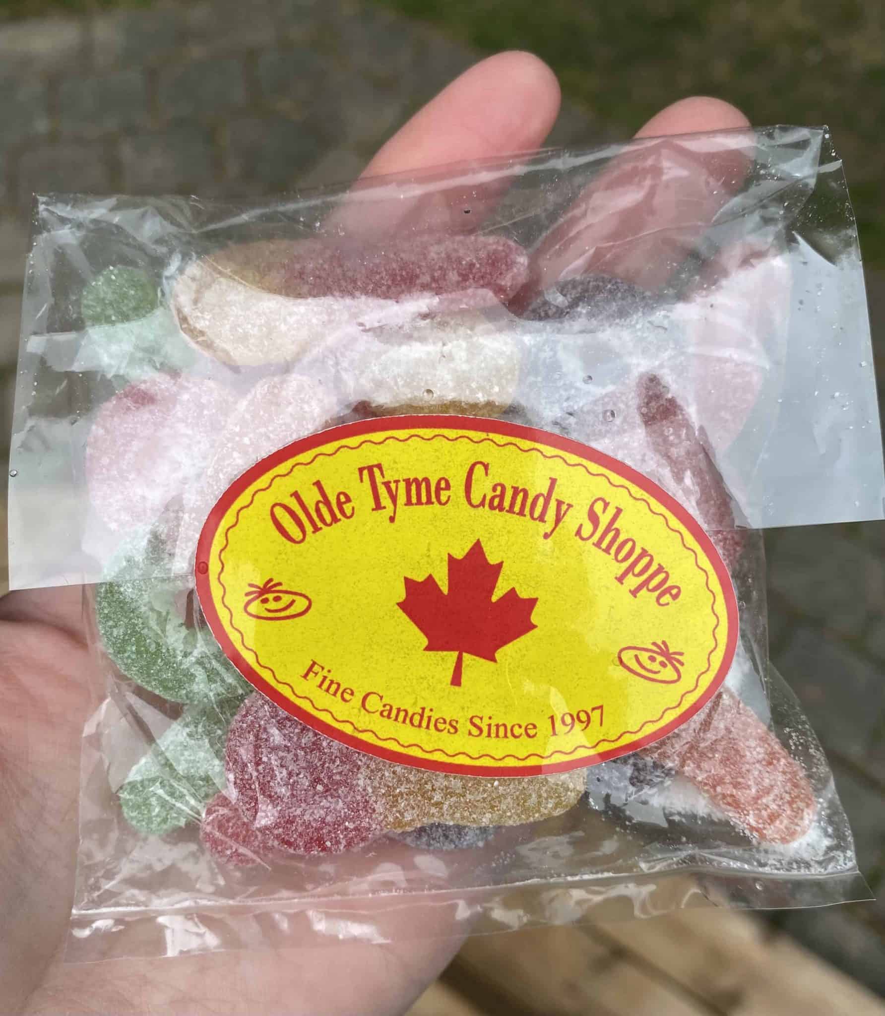 Canadian Candy Stores - Shop Local CANADA