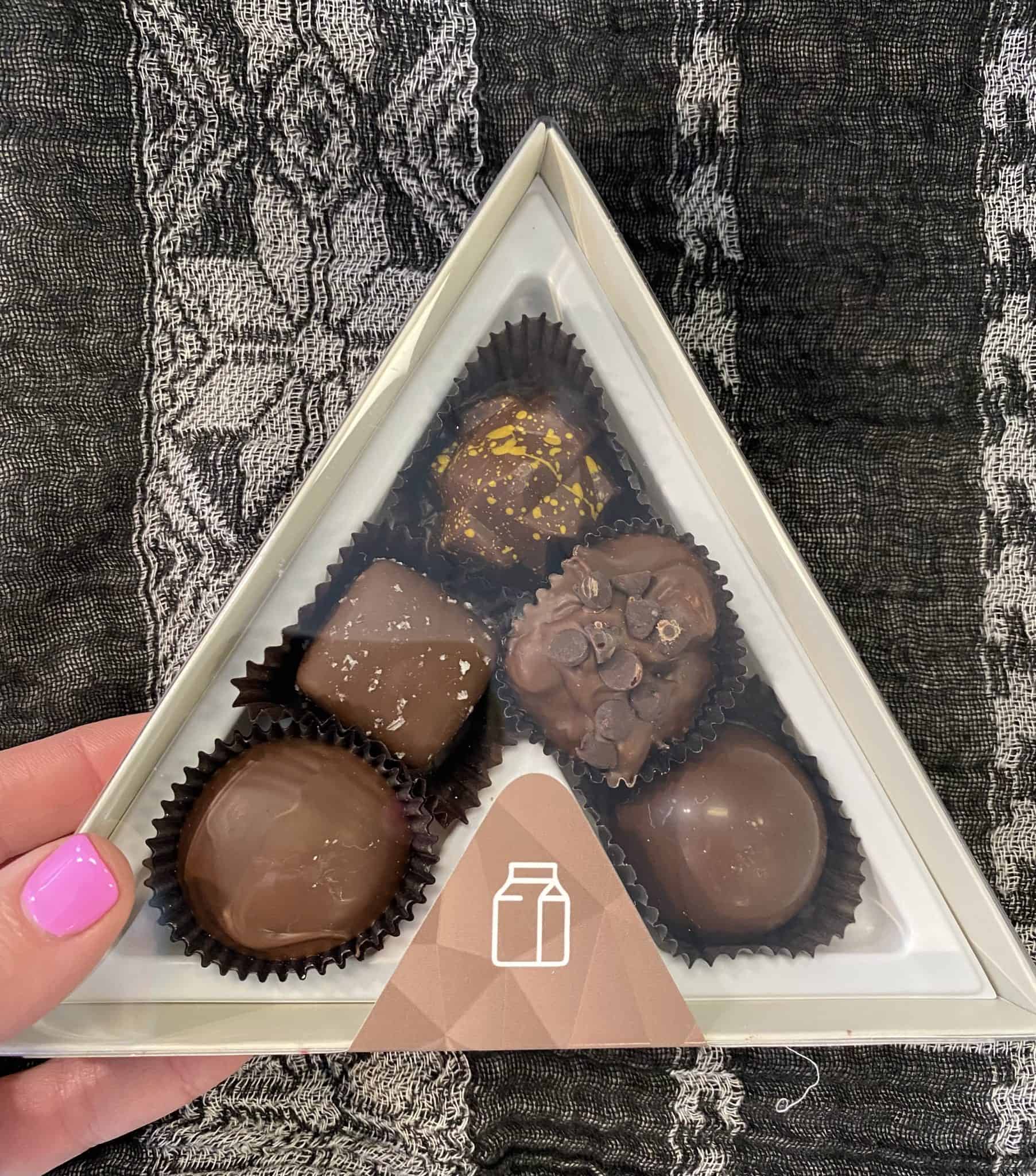 31 Canadian Chocolate Brands To Enjoy 2025 - Shop Local CANADA